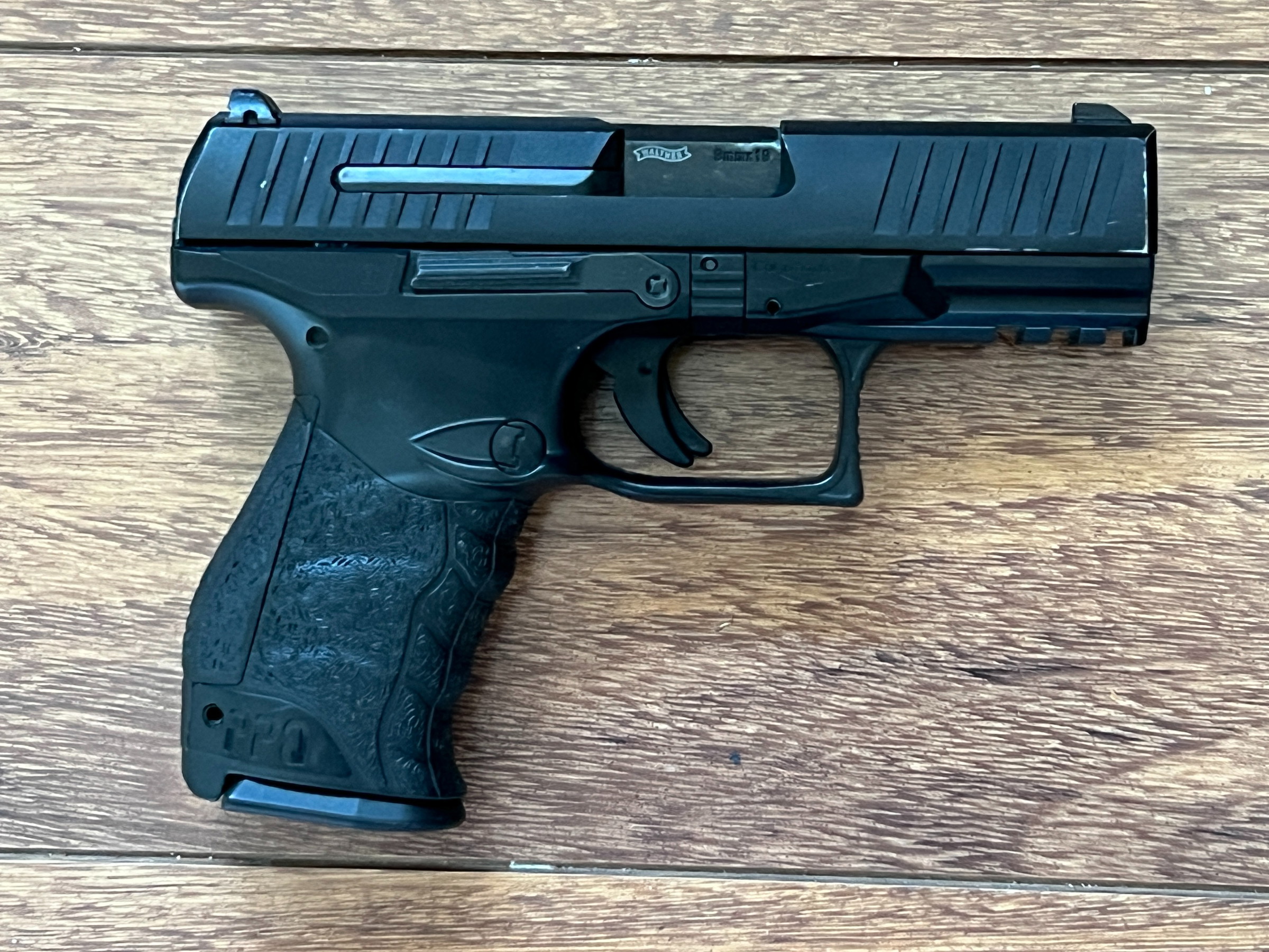 Walther PPQ, NL Politiepistool - Airsoft Bazaar